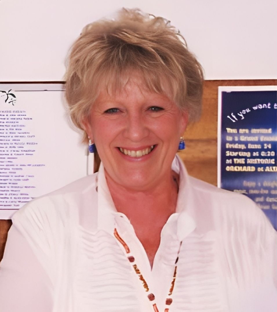 Who We Are – Altapass Orchard